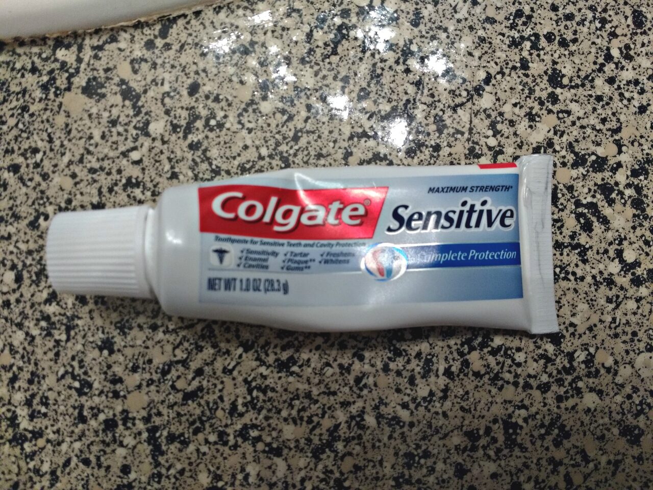 Colgate Toothpaste Product Review: Features & Benefits | 1Dental