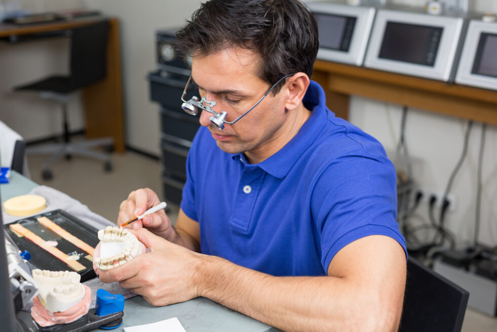 What Are Dental Labs? | 1Dental Blog